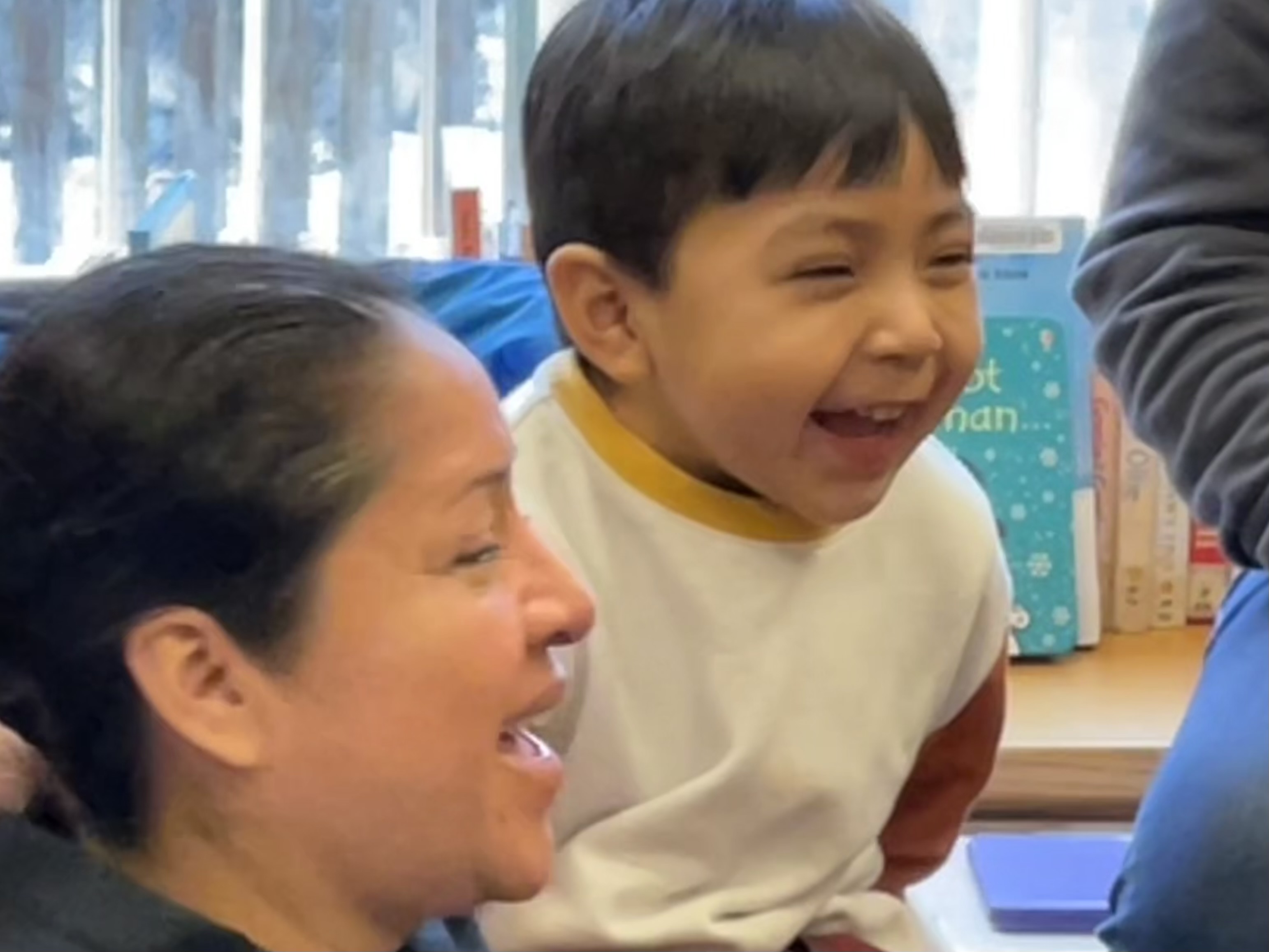 Bilingual Programs | Bedford Hills Free Library